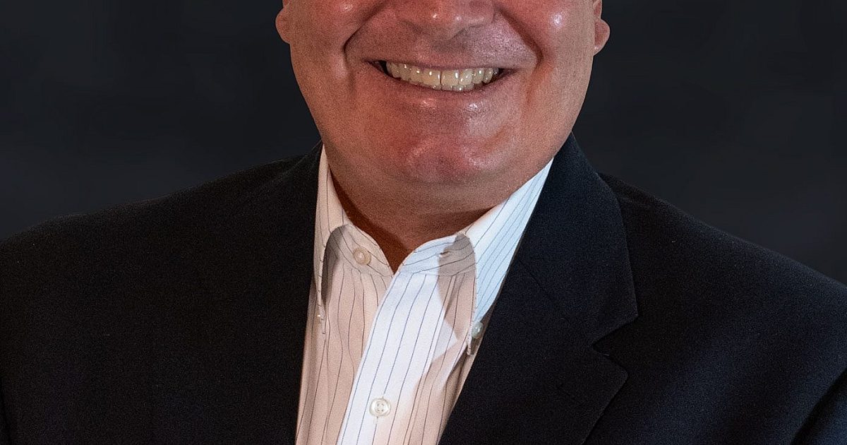 Mike Webster bio | Kodak